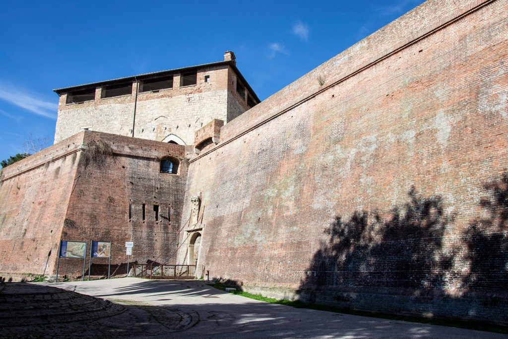 Istituzione le Mura - Baluardo Fortezza